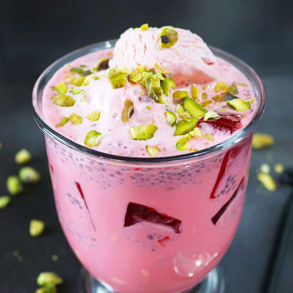 Arabian Mix Falooda – Cafe Nargun